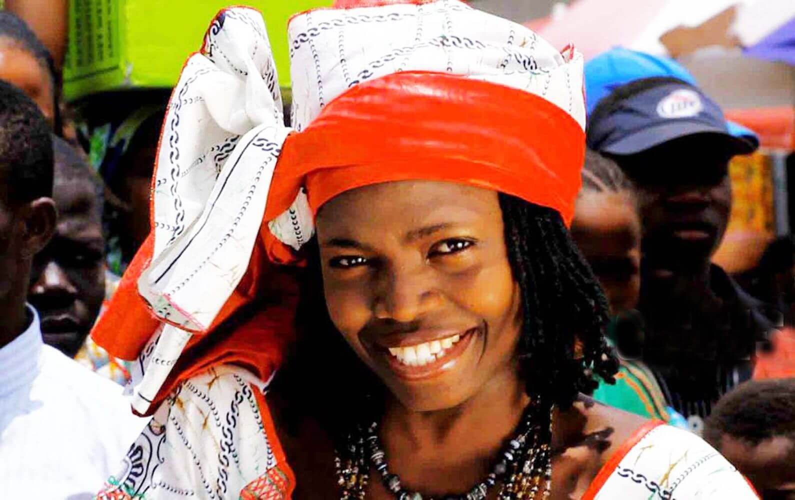 Biographie du chantre Anna Teko | adoramministry